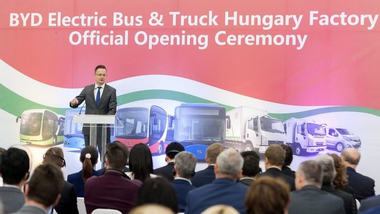 About Hungary - China's BYD opens new electric bus plant in Komárom
