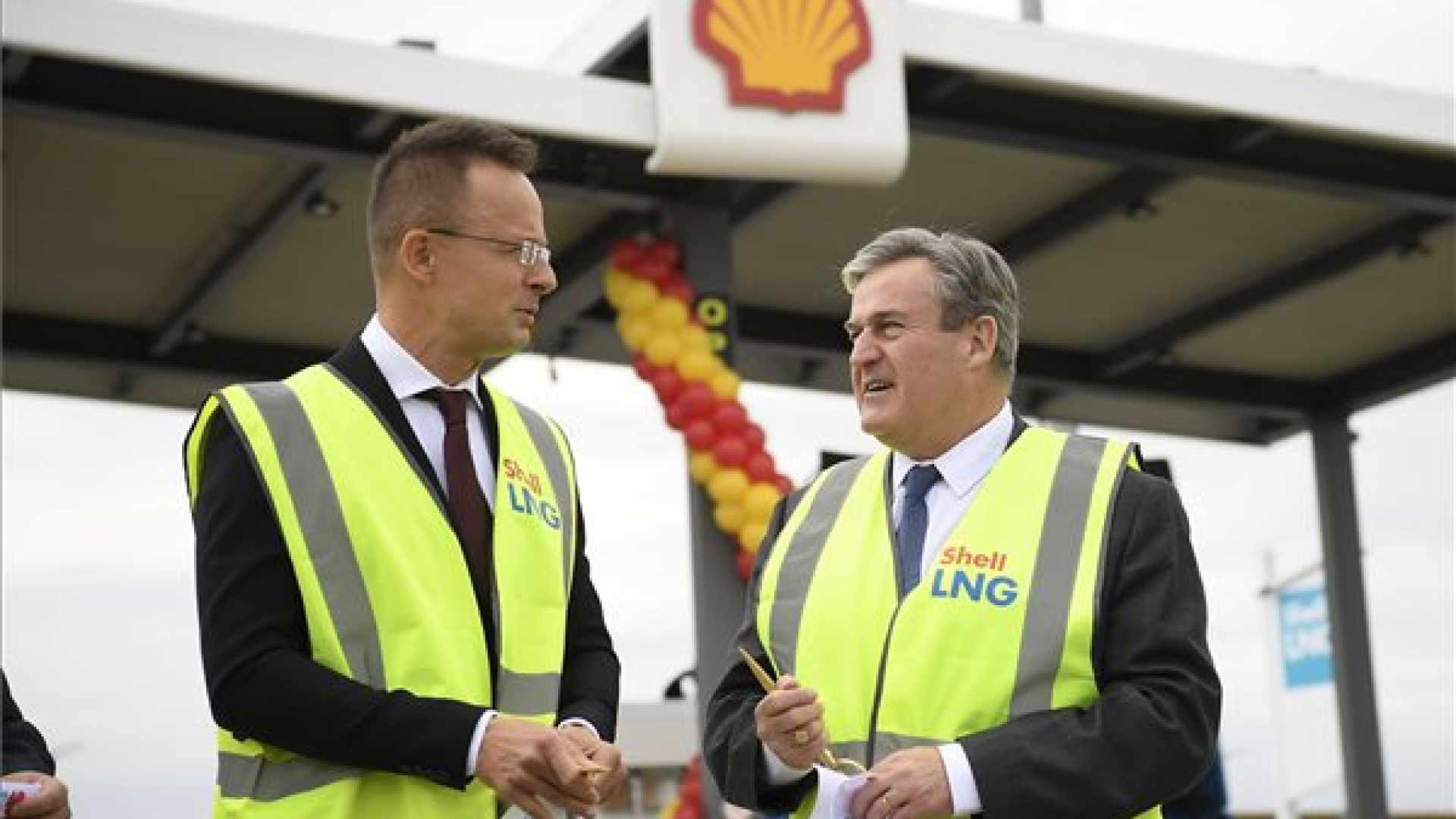About Hungary - Shell inaugurates filling station offering LNG in ...