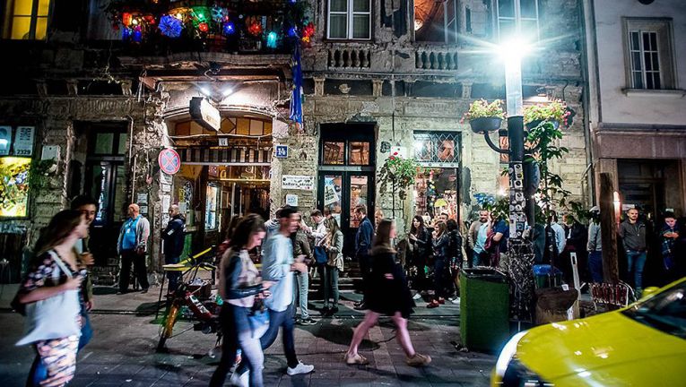 About Hungary - Budapest's party district hangs in the balance as ...