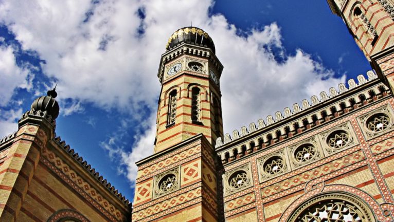 About Hungary - Hungarian Jewish community celebrates inauguration of ...